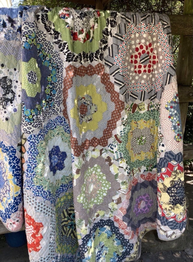 Just Another Hexagon Quilt Pattern - Yarra Design by Christine Vlasic ...